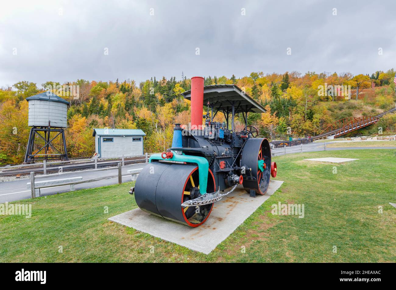 Vintage steam roller hi-res stock photography and images - Alamy