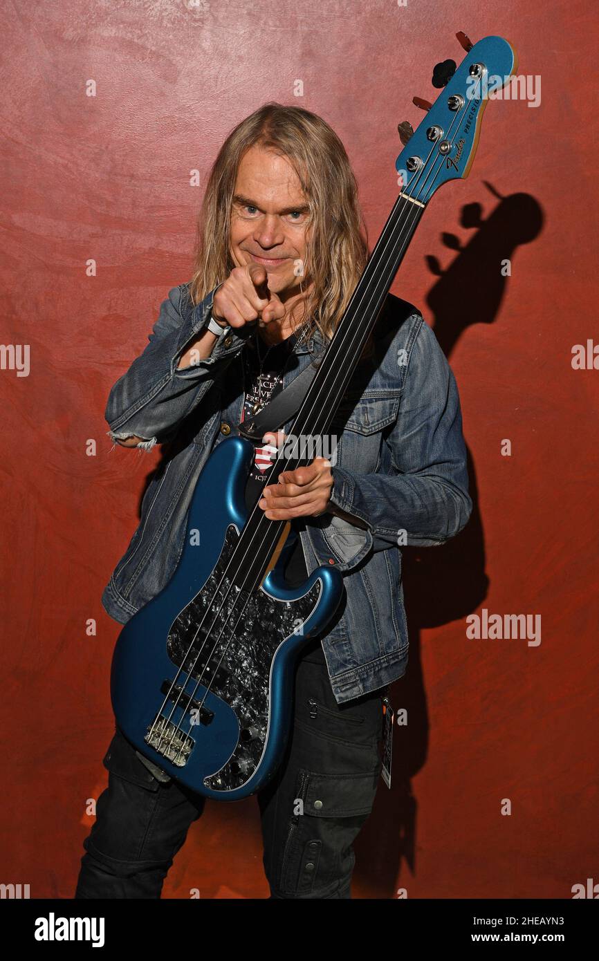 Deerfield Beach. 08th Jan, 2022. Tony Franklin poses for a portrait ...