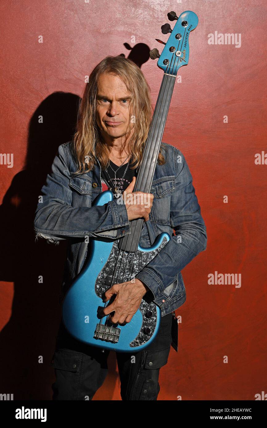 Deerfield Beach. 08th Jan, 2022. Tony Franklin poses for a portrait ...