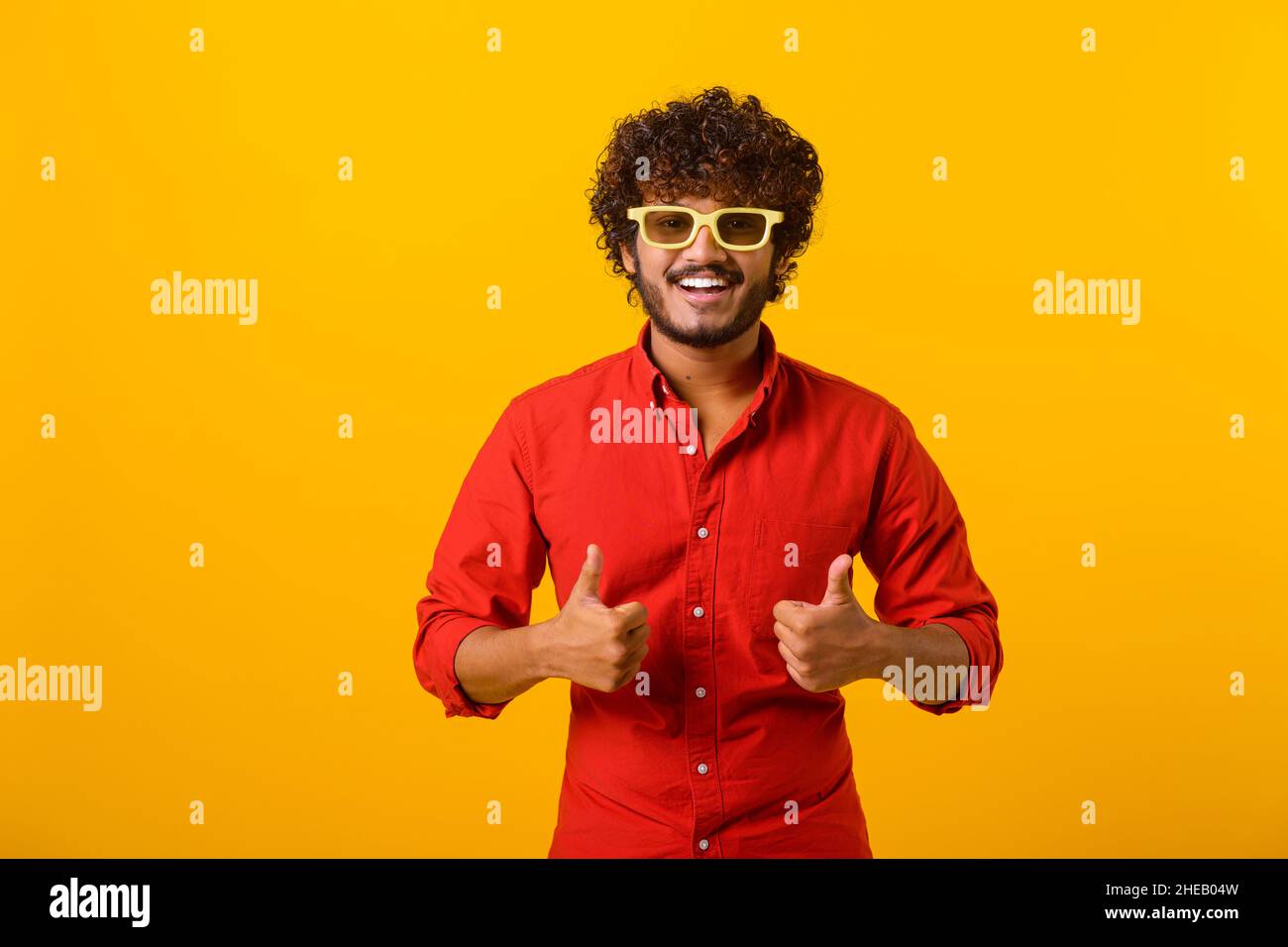 Double middle finger hi-res stock photography and images - Alamy