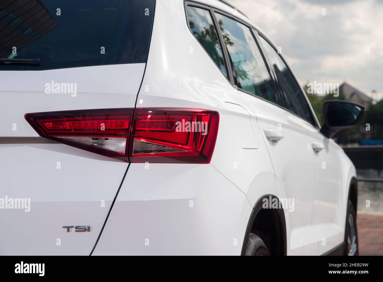2016 SEAT Ateca Spanish built VW group SUV Stock Photo - Alamy