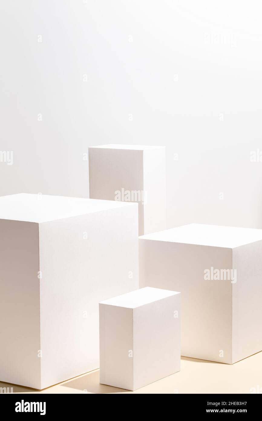 White podiums hi-res stock photography and images - Alamy
