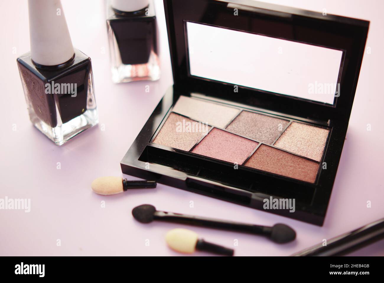 close up of eye shadow on table Stock Photo - Alamy