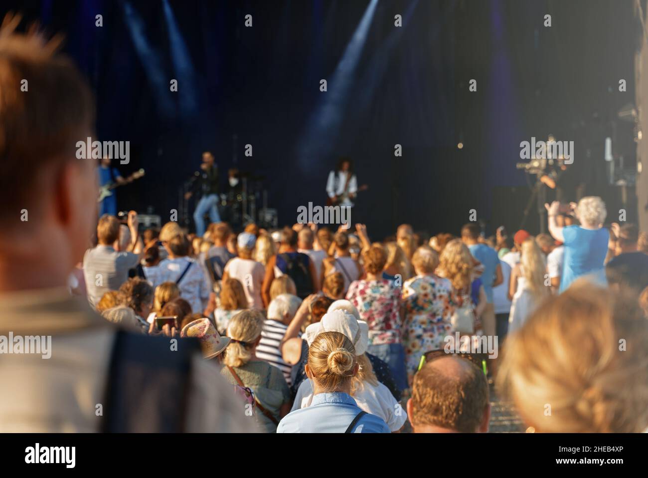 Crew stadium concert crowd hi-res stock photography and images - Alamy