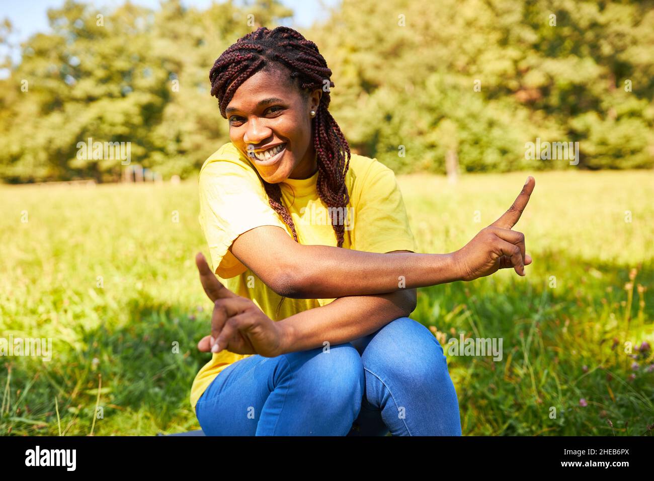 Hand signals hi-res stock photography and images - Alamy