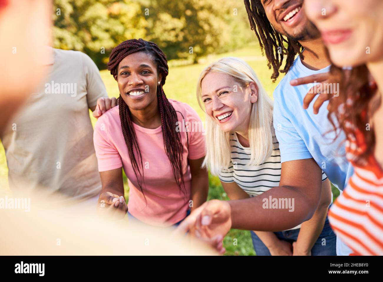 Multicultural students fun hi-res stock photography and images - Alamy