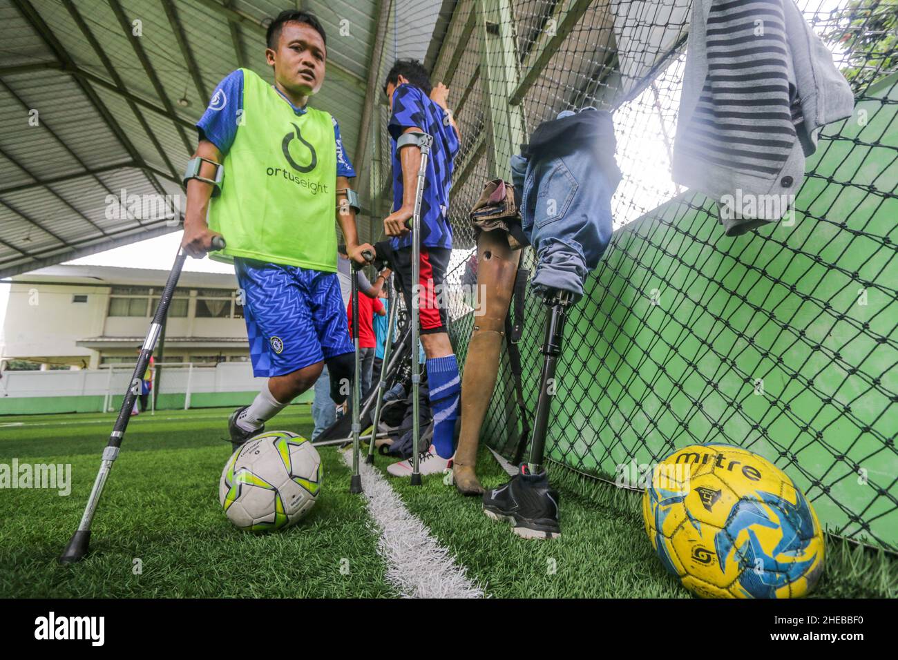 Amputte High Resolution Stock Photography and Images - Alamy