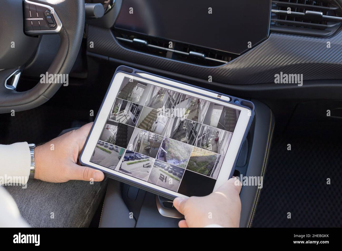 Cctv cameras multiple hi-res stock photography and images - Alamy