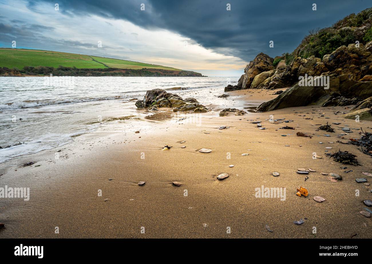 Estuary beach of the River Erme, South Hams, Devon Stock Photo - Alamy