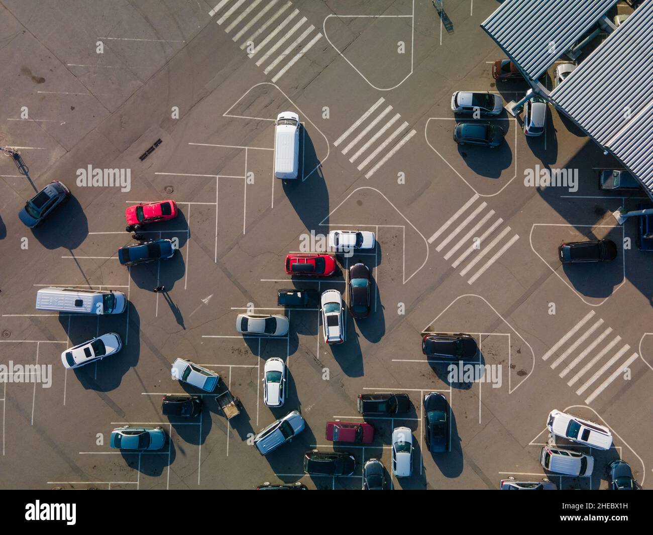 Overhead view of car park space hi-res stock photography and images - Alamy