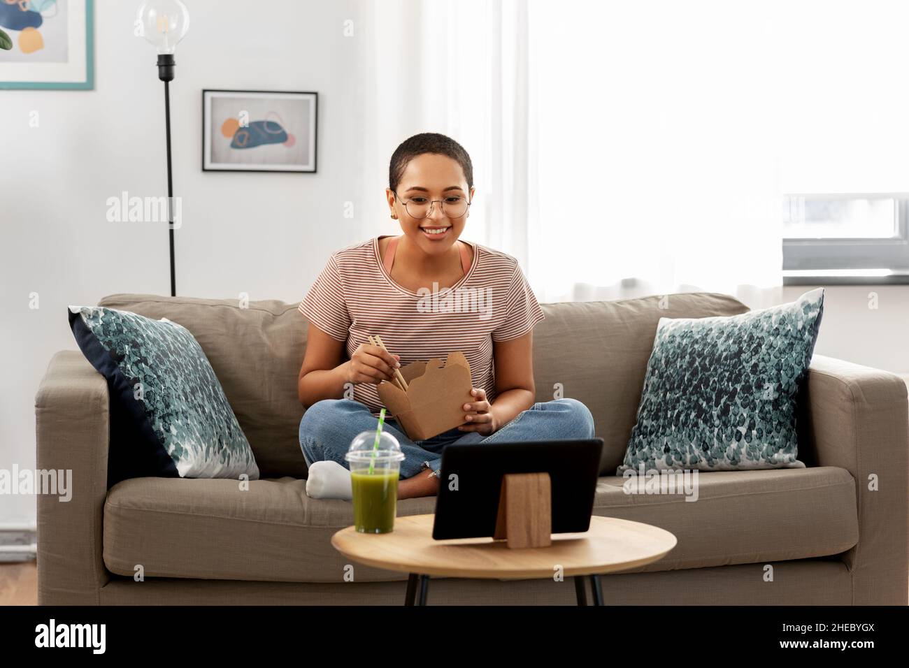 Food takeaway computer hi-res stock photography and images - Alamy