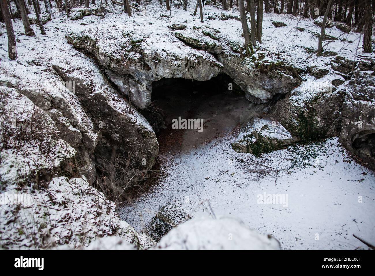 Thick boulders hi-res stock photography and images - Alamy