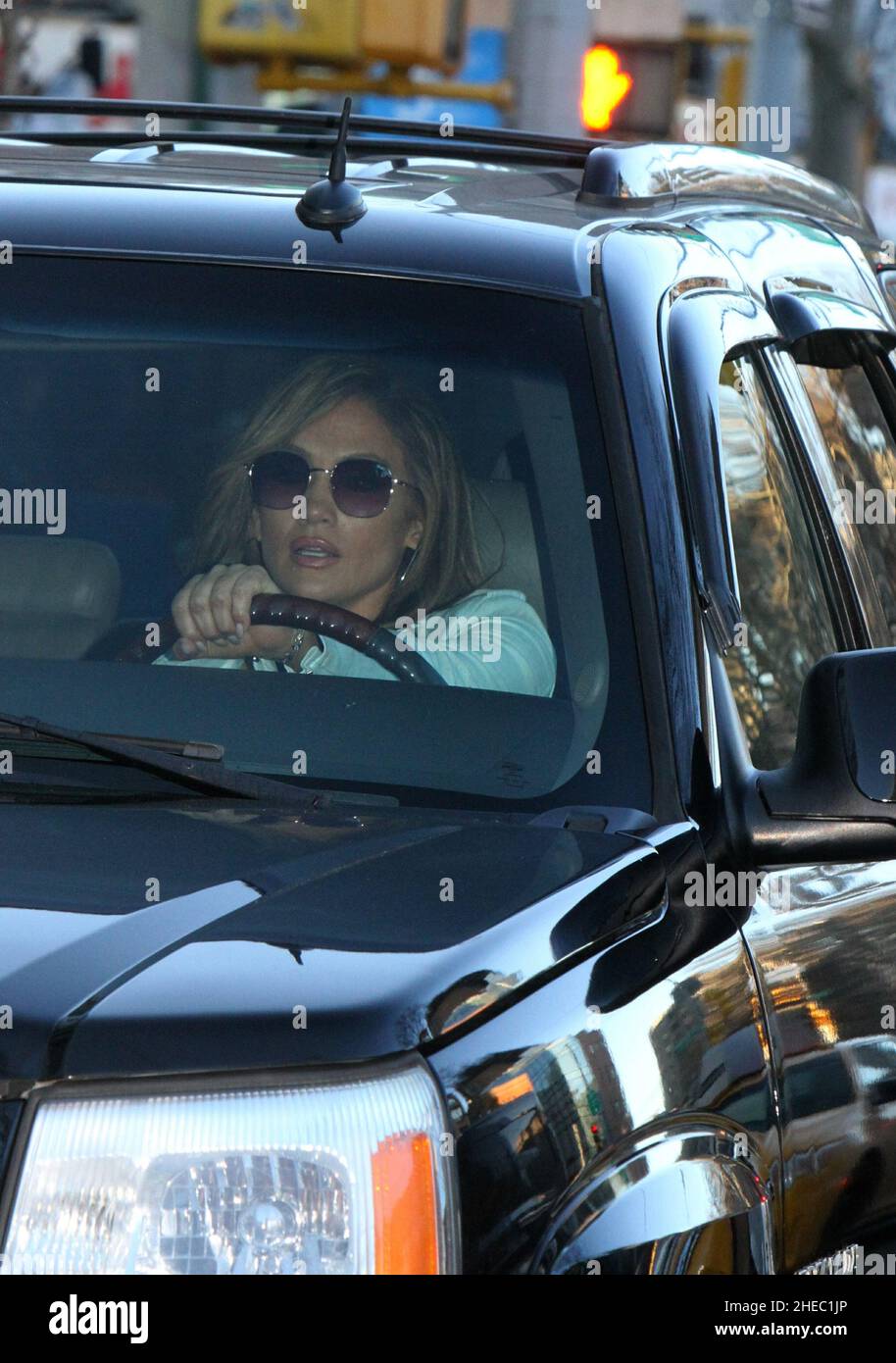 Jennifer Lopez Jeep
