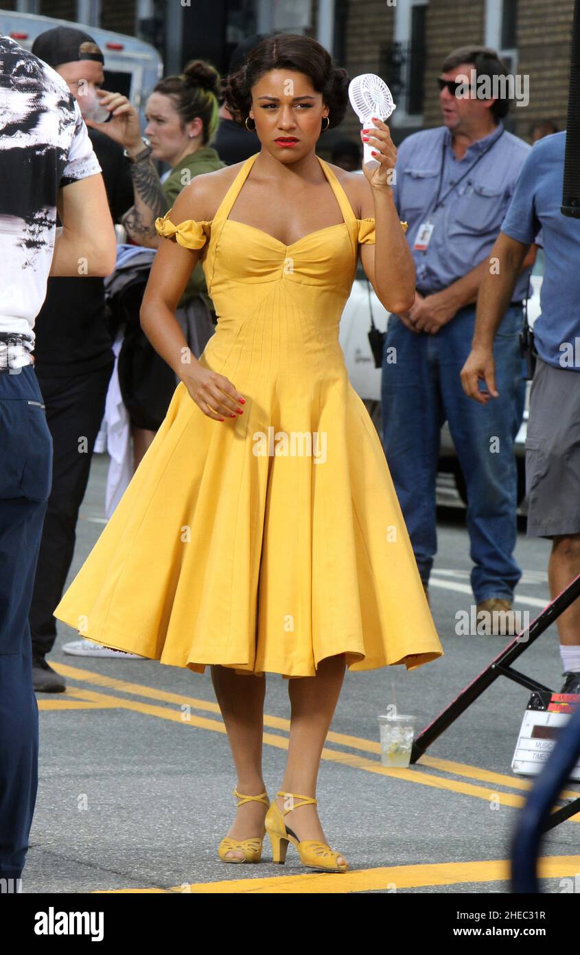 New York - NY - 20190727 Ariana DeBose and David Alvarez filming a ...