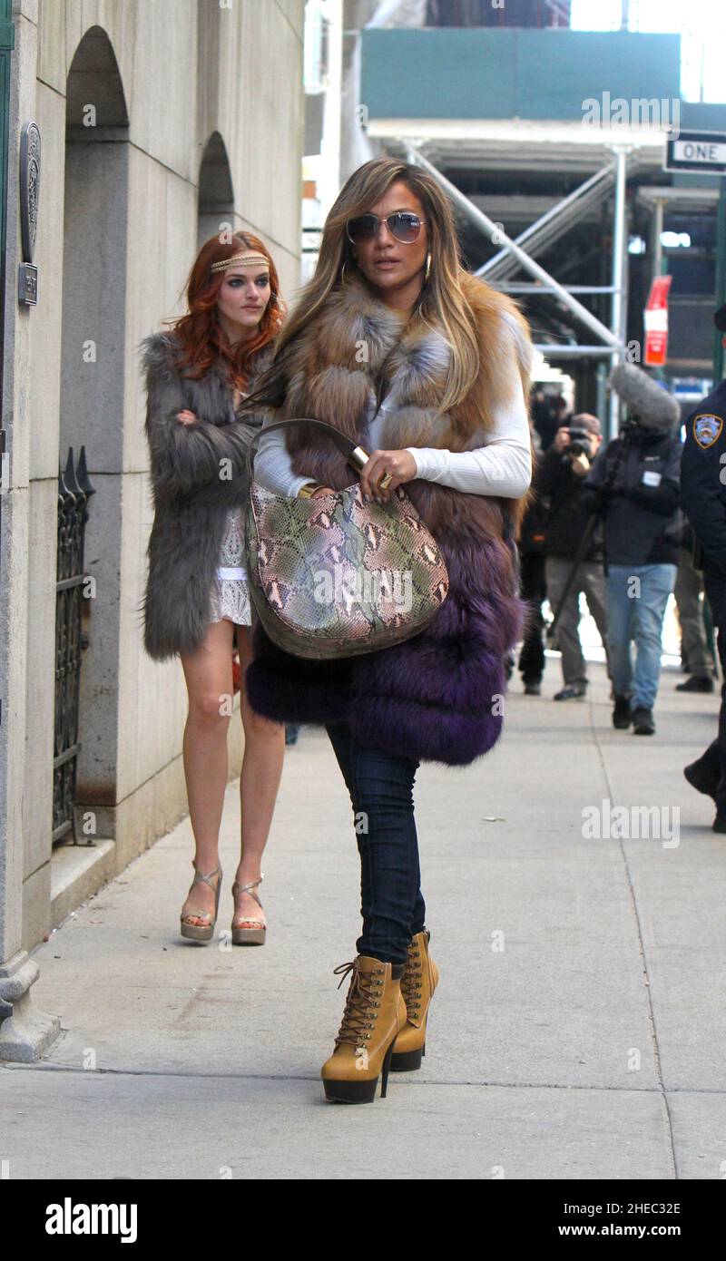 New York - NY - 20190401 Jennifer Lopez and Madeline Brewer are seen on ...