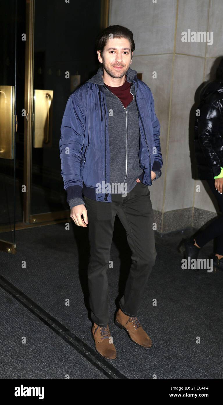 New York - NY - 20191203 The cast of film The Marvelous Mrs Maisel stop ...