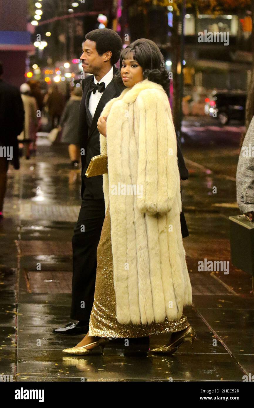 New York Ny 20191108 Jennifer Hudson Wearing A Diamonds Necklace