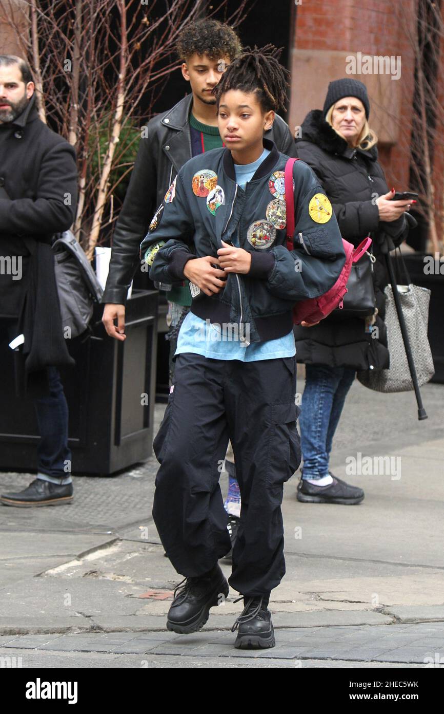 New York - NY - 20190206 Willow Smith and her boyfriendTyler Cole are ...
