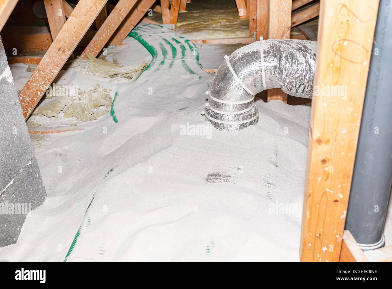 Pipe insulation with expanded perlite in domestic ventilation with ...
