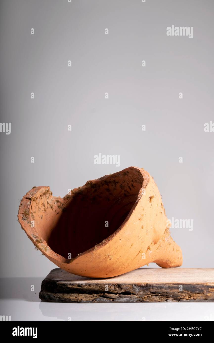 Part of antique ceramic vase, historic clay pottery Stock Photo - Alamy