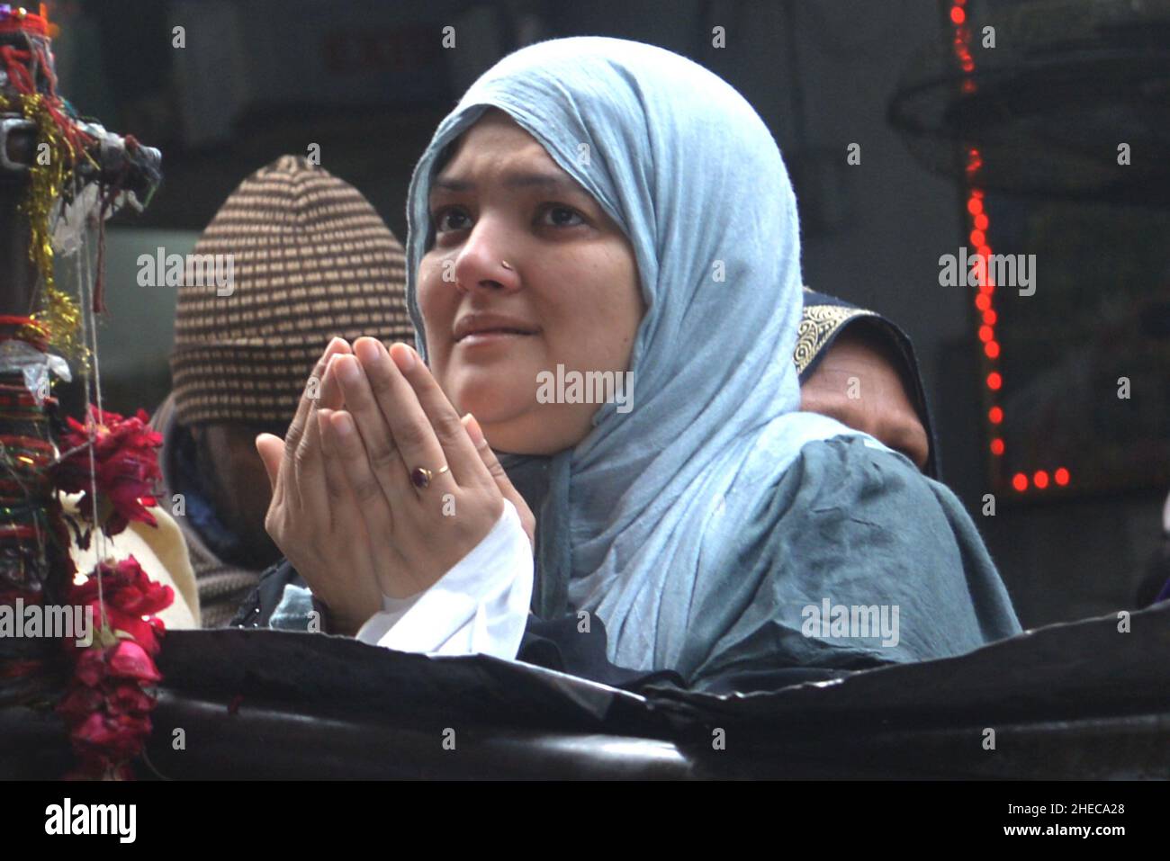 Lahore, Punjab, Pakistan. 10th Jan, 2022. Pakistani women devotees ...