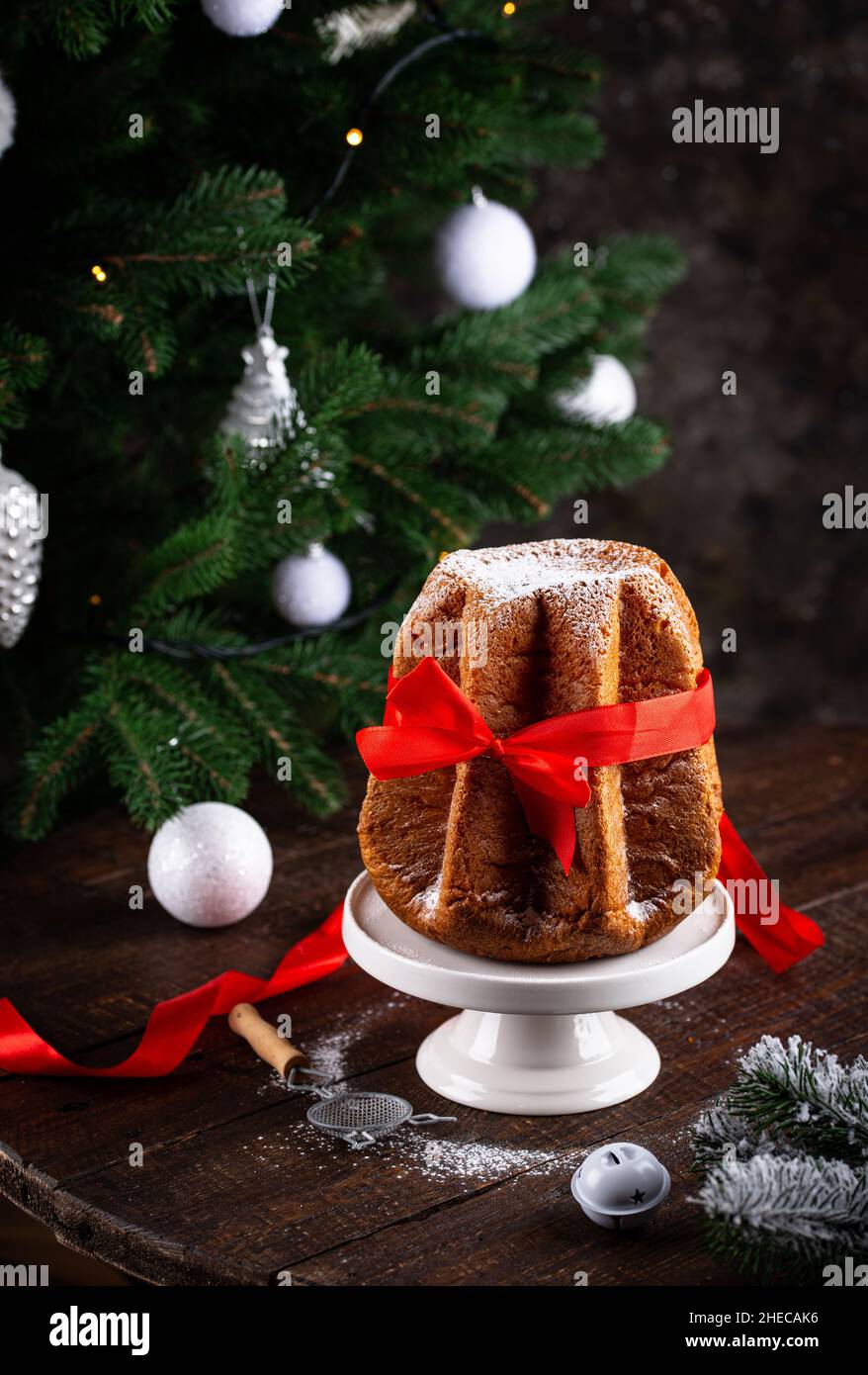 Pandoro cream hi-res stock photography and images - Alamy