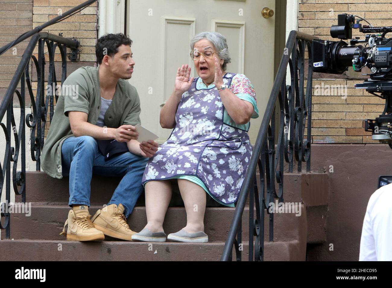 New York - NY - 20190625 Anthony Ramos and Olga Merediz film scenes for ...
