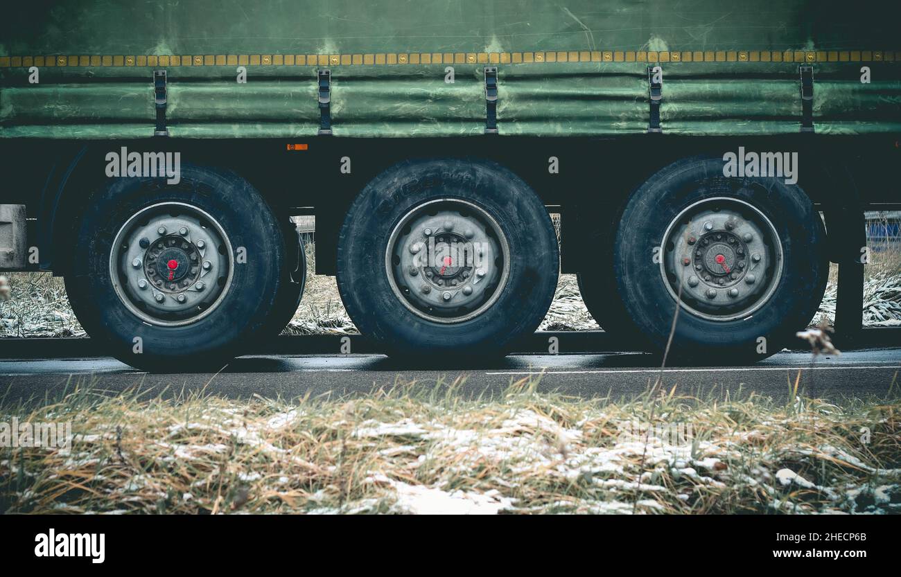 Semi Truck Wheels High Resolution Stock Photography and Images - Alamy