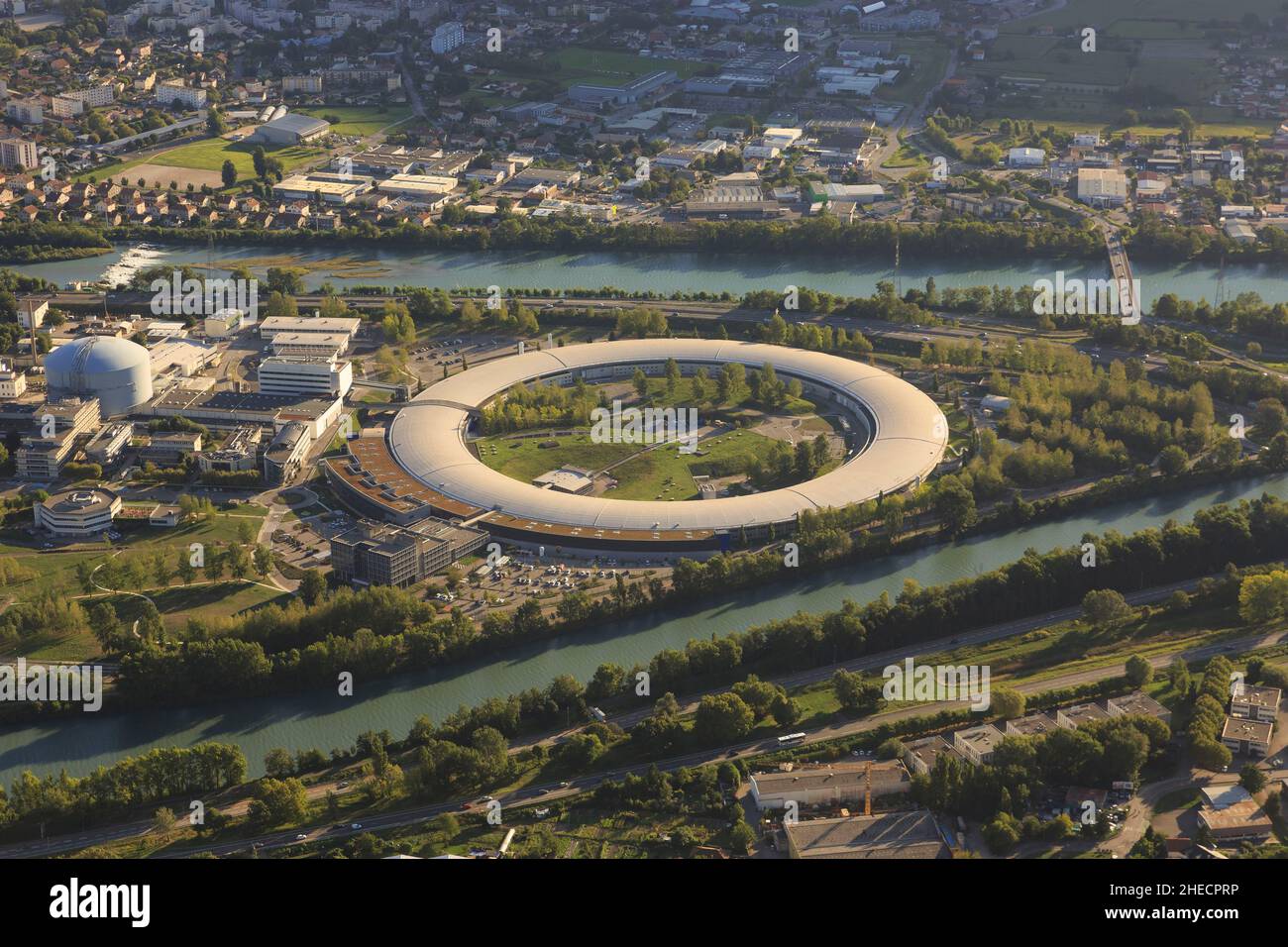 Synchrotron grenoble hi-res stock photography and images - Alamy