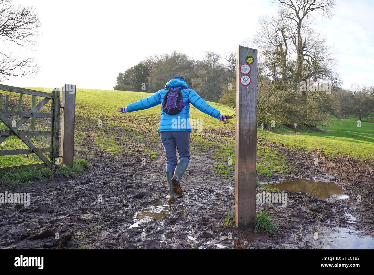Woman walking wellies muddy hi-res stock photography and images - Alamy