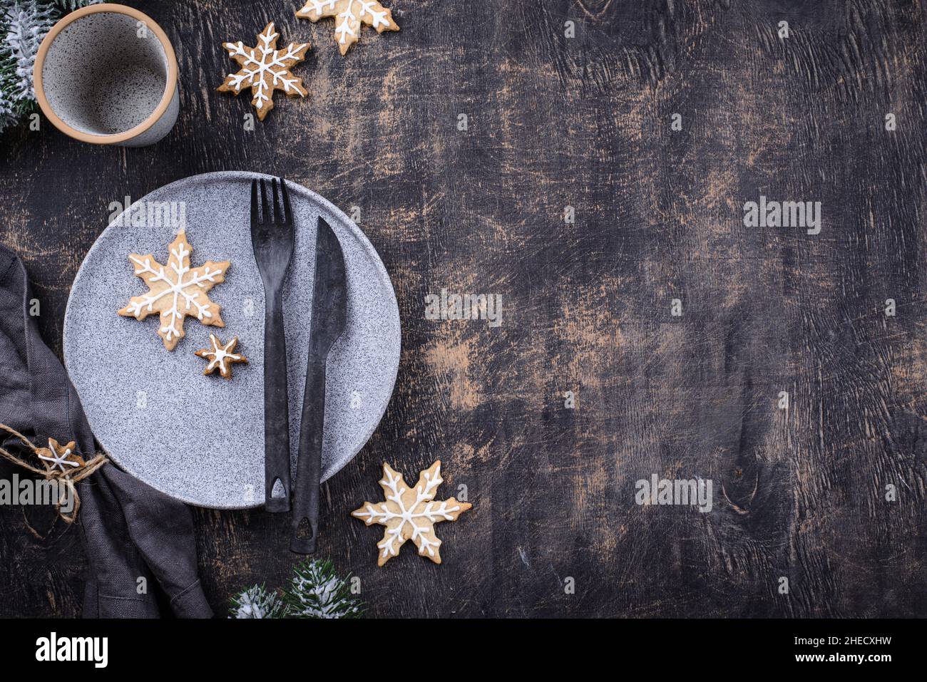 Christmas and New year table setting Stock Photo - Alamy