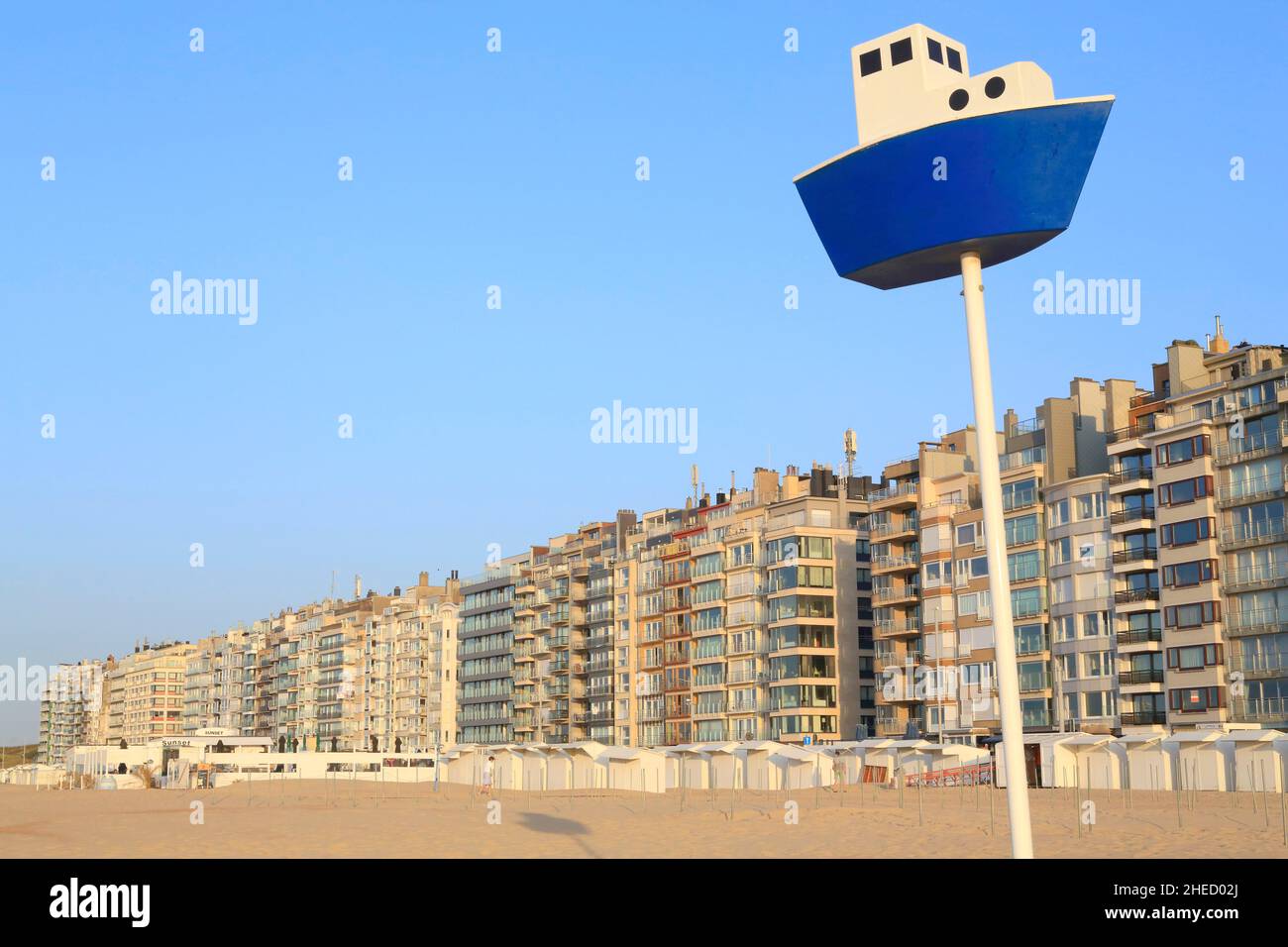 Belgium, West Flanders, De Haan, seafront of the village of Wenduine ...