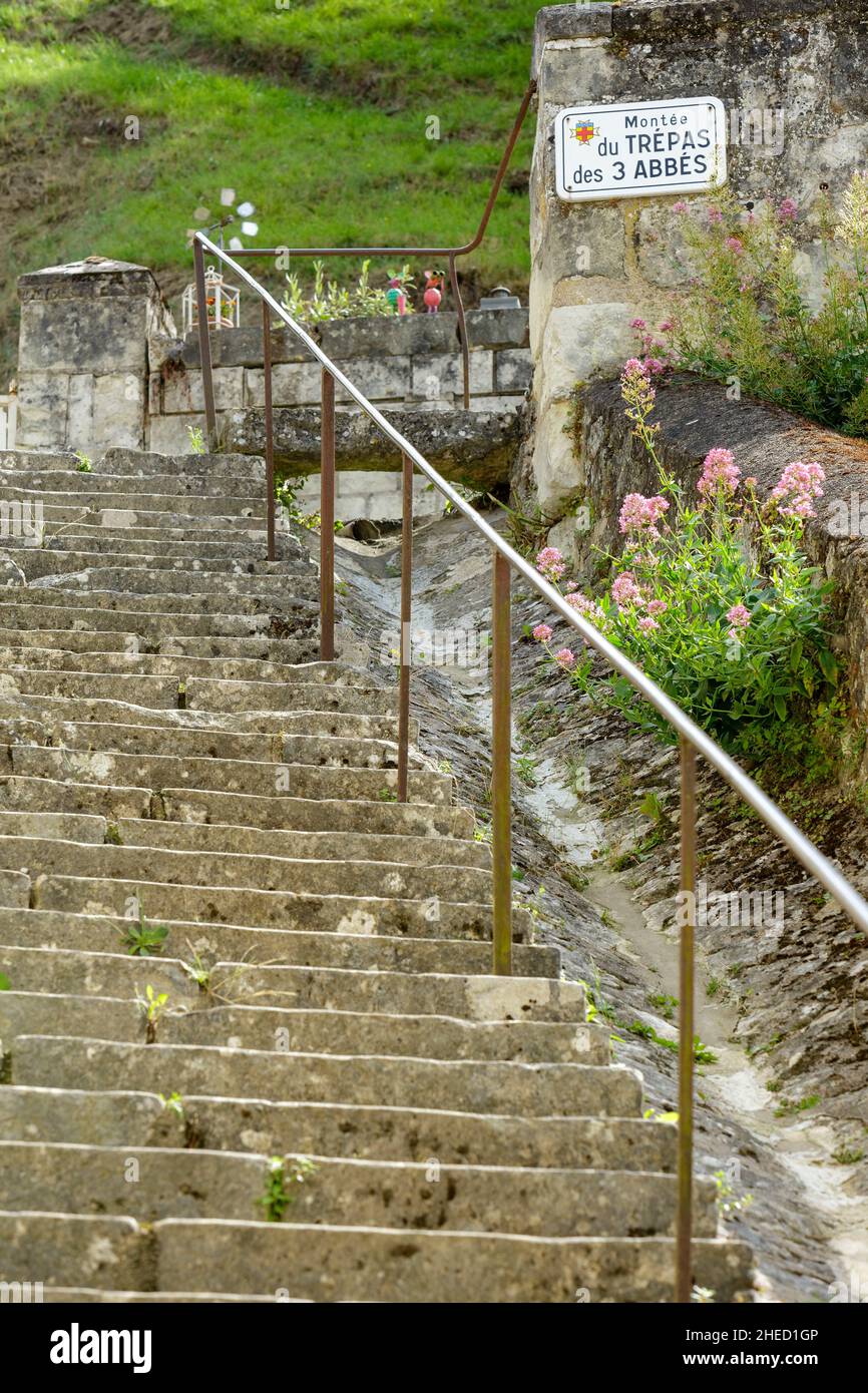 Staircase writing hi-res stock photography and images - Alamy