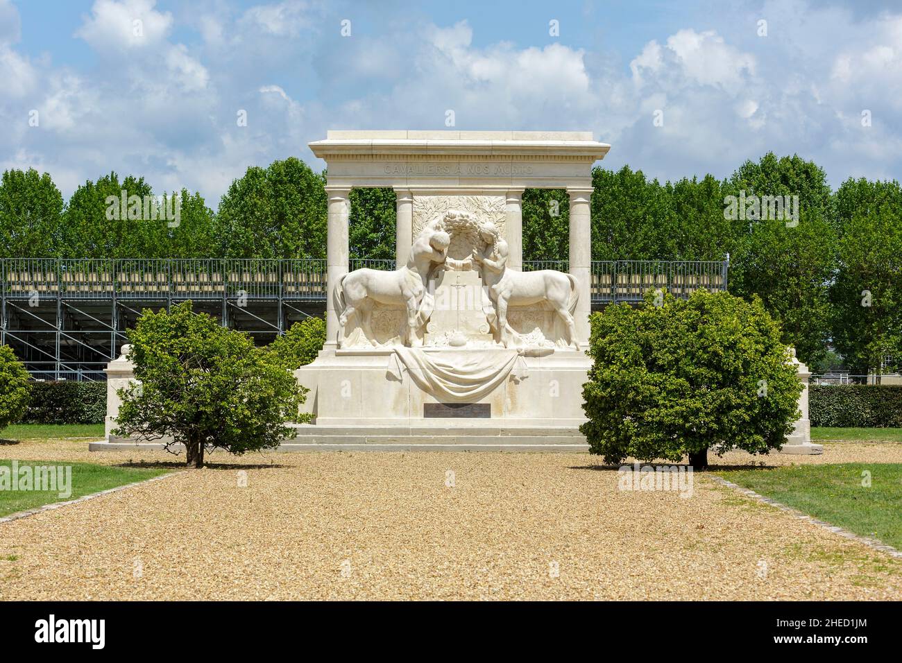 Monument saumur statue hi-res stock photography and images - Alamy
