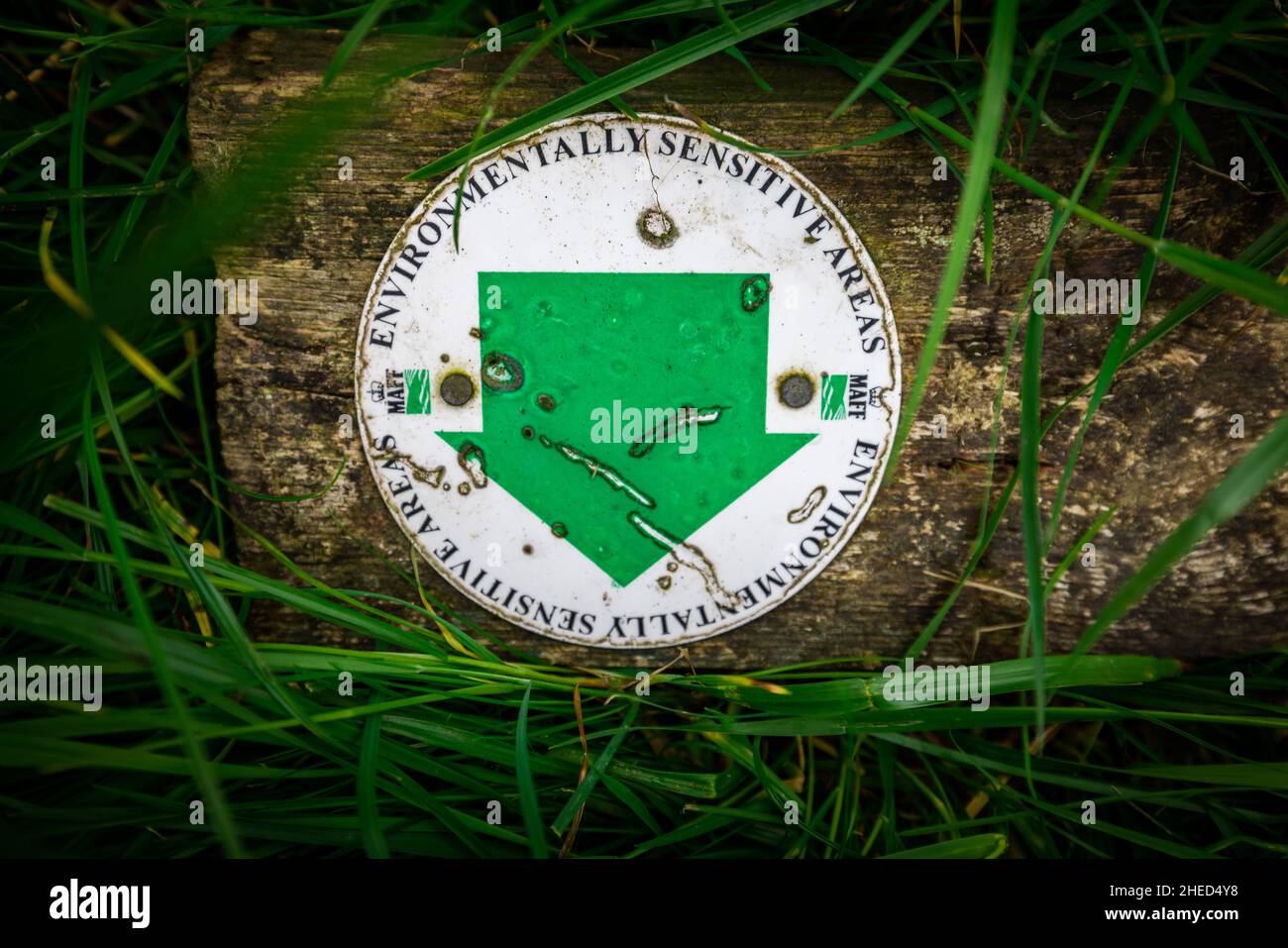 Environmentally sensitive areas sign in a field Stock Photo - Alamy