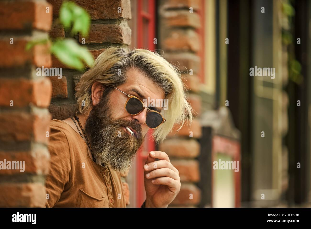 Passive smoking break hi-res stock photography and images - Alamy