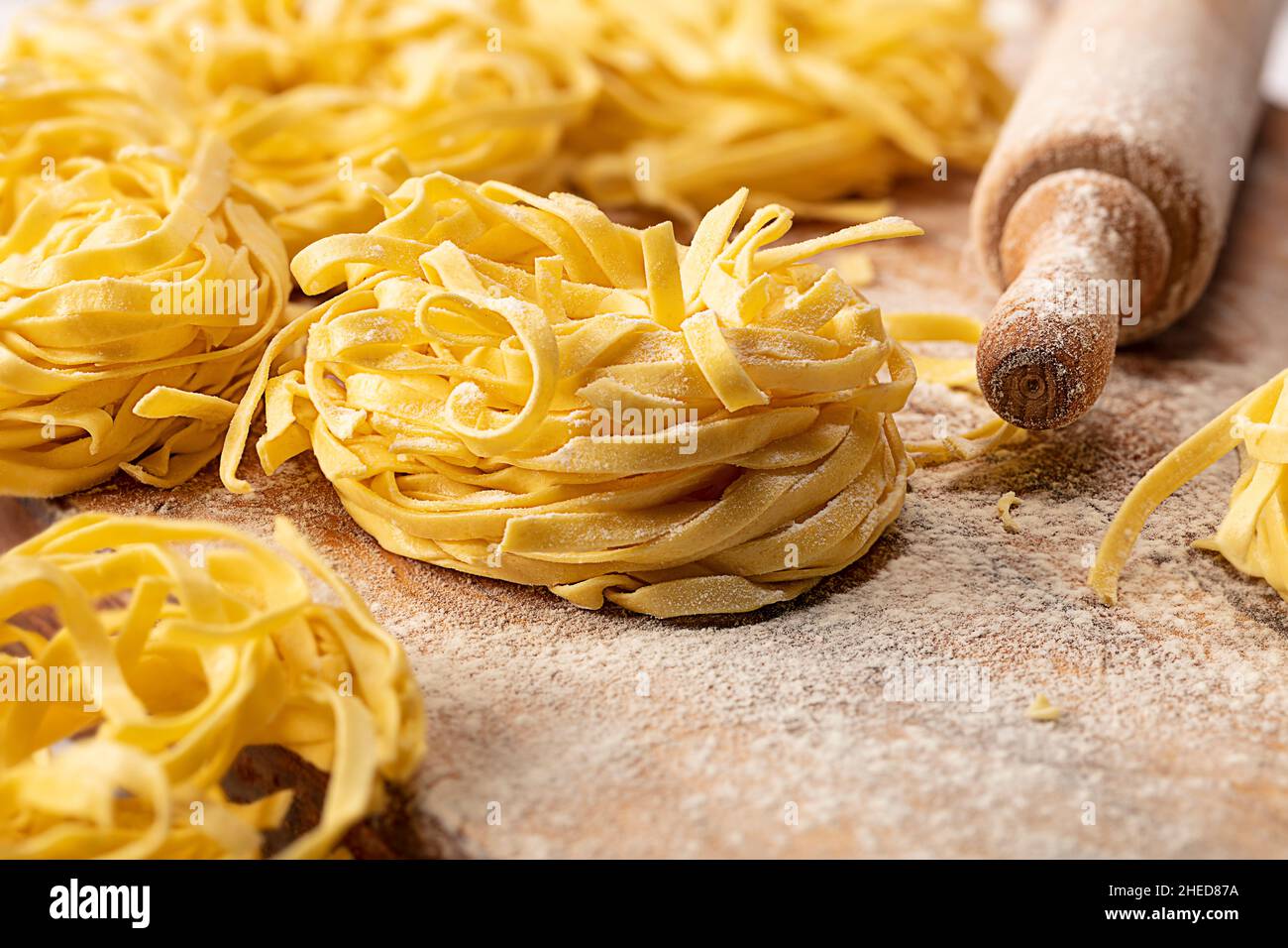 Fettuccine nests pasta hi-res stock photography and images - Alamy