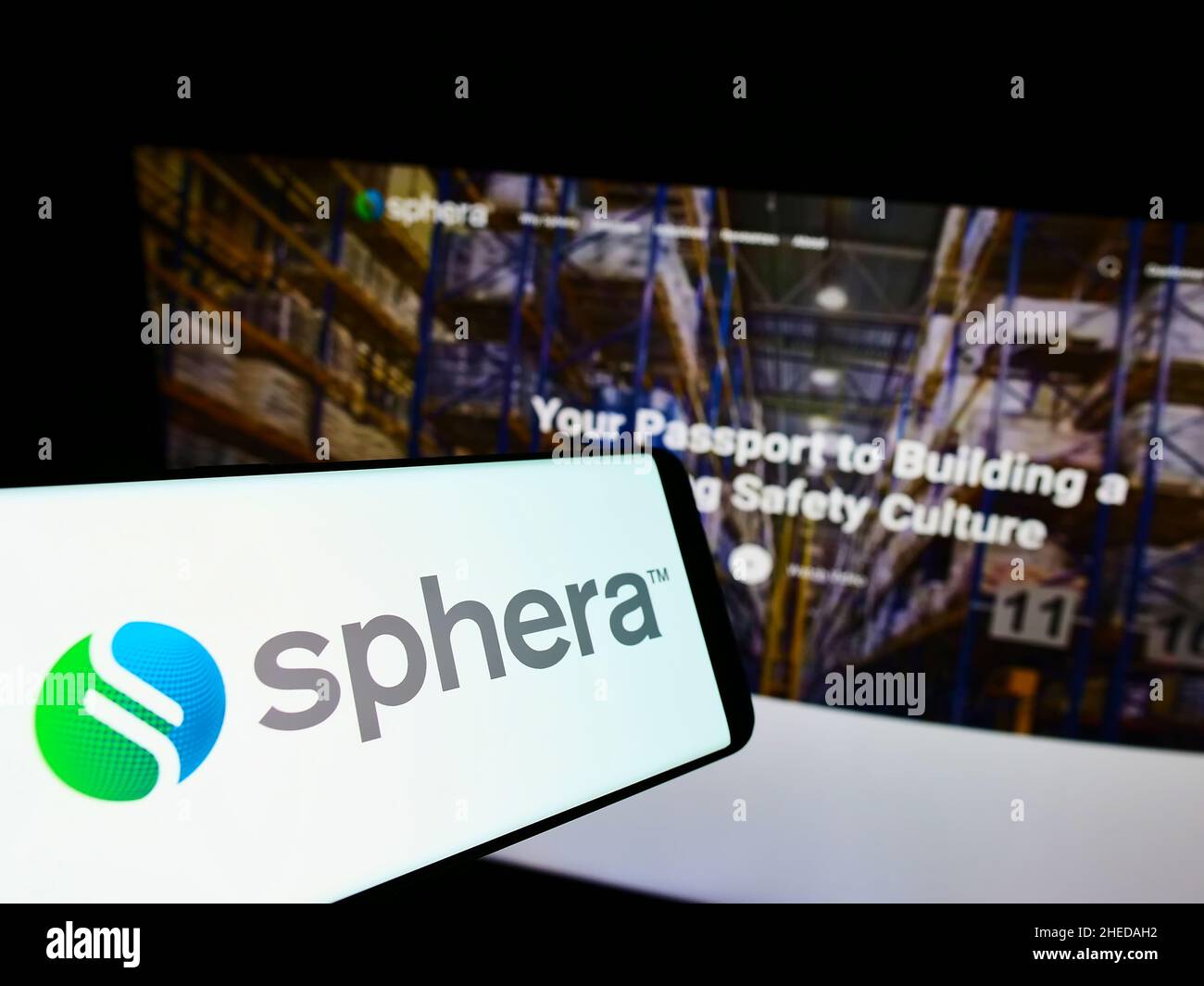 Software solutions hi-res stock photography and images - Alamy