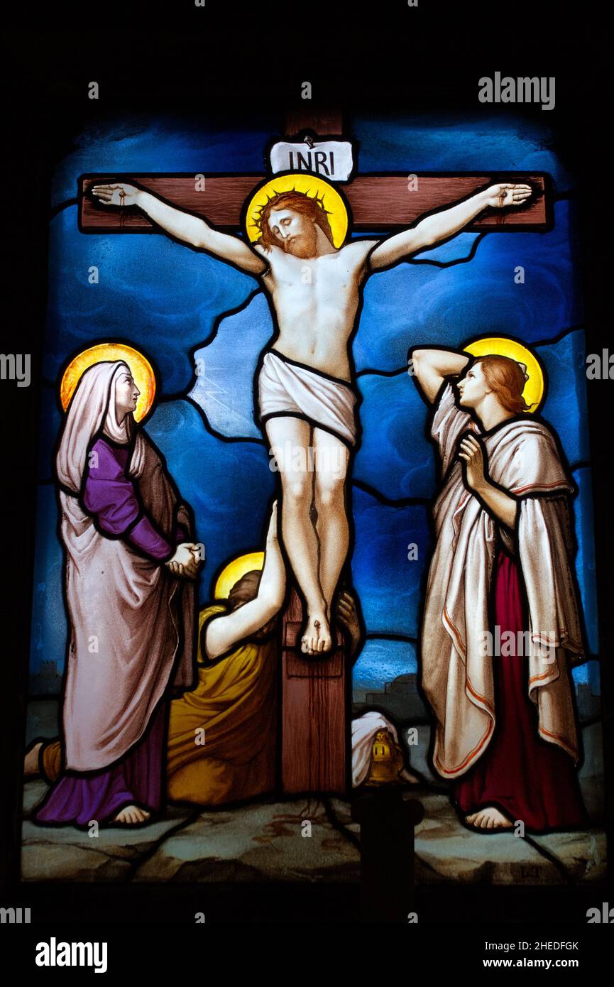 Crucifixion of Christ - Montparnasse Cemetery (Cimitière du Montparnasse) - Paris Stock Photo ...