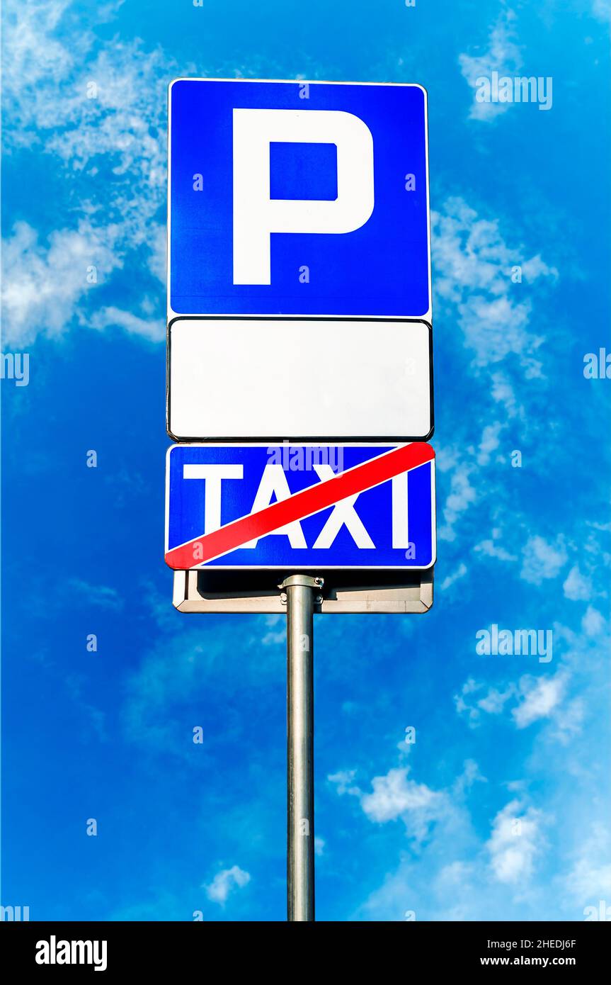 No taxi parking sign hi-res stock photography and images - Alamy