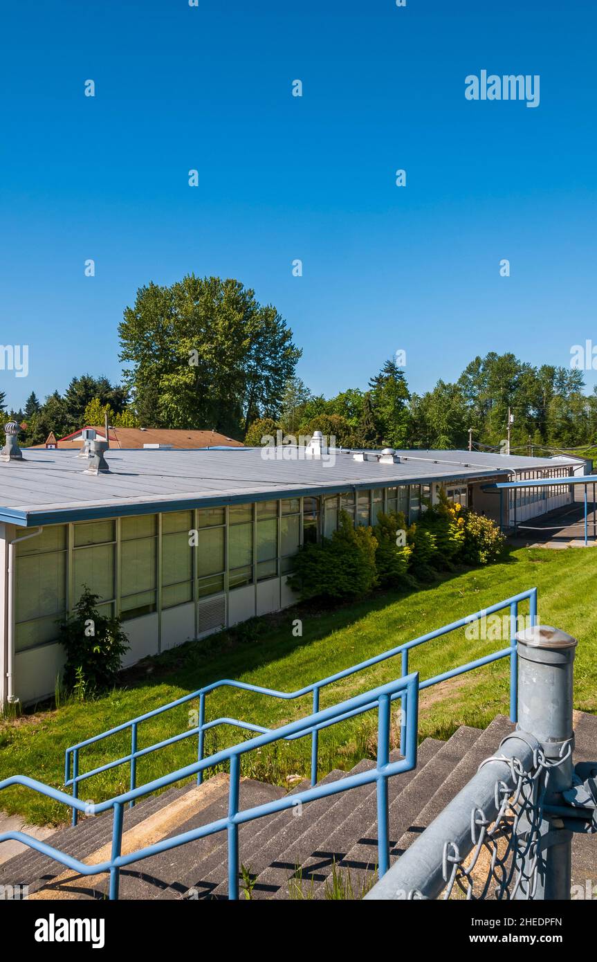 The old Panther Lake Elementary School, torn down in 2019, in Kent ...