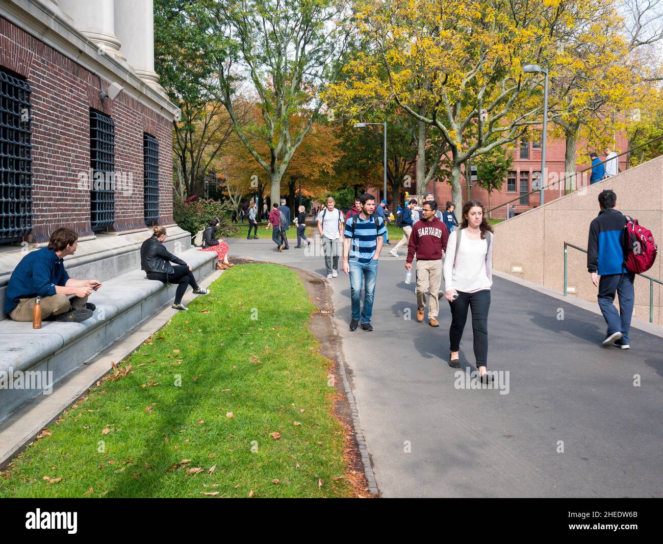 Harvard graduation hi-res stock photography and images - Alamy