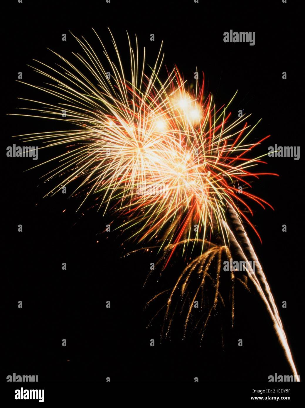 Fourth of july fireworks hi-res stock photography and images - Alamy
