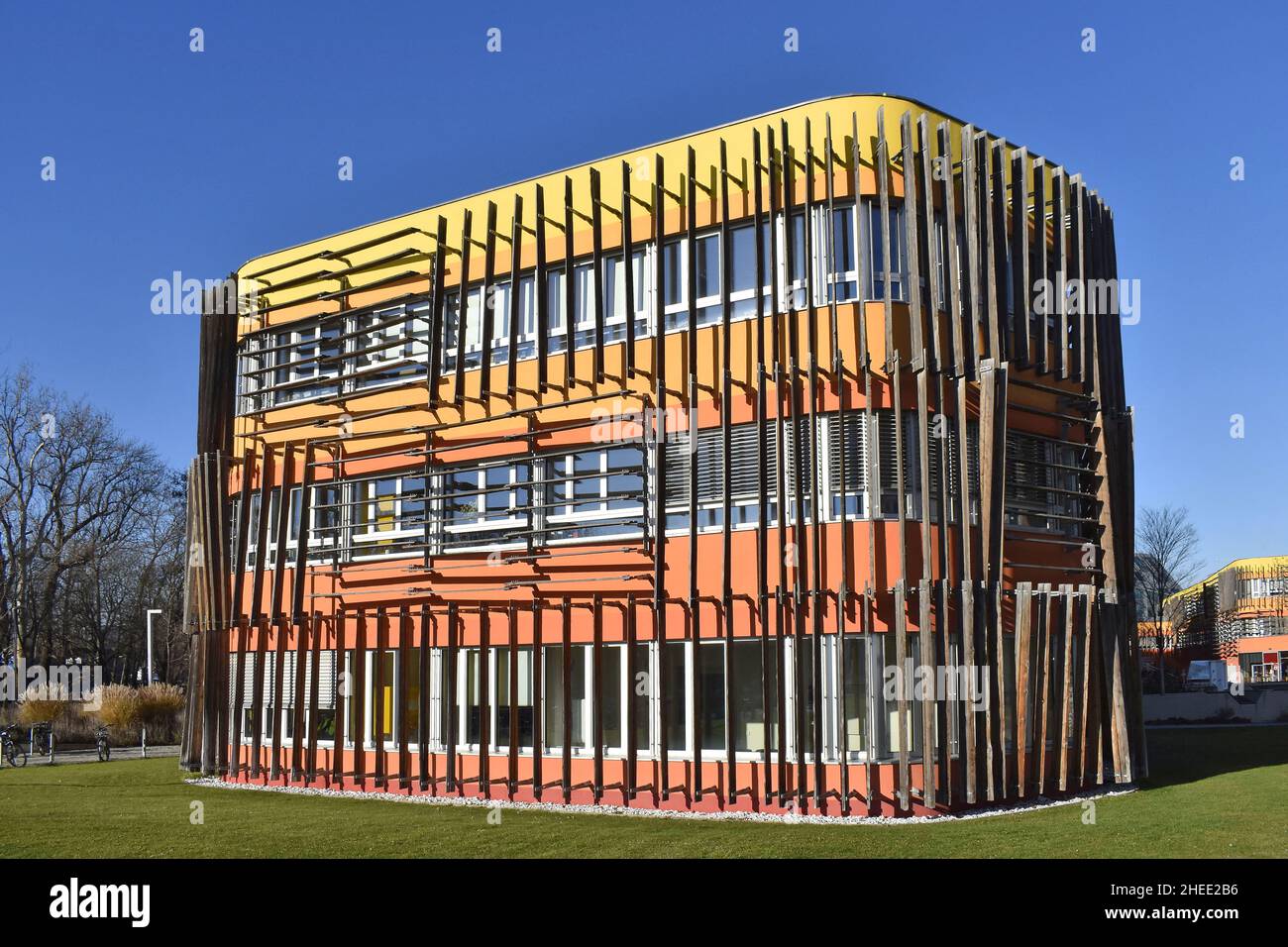 WU (Wirtschaftsuniversität Wien) University of Economics and Business ...