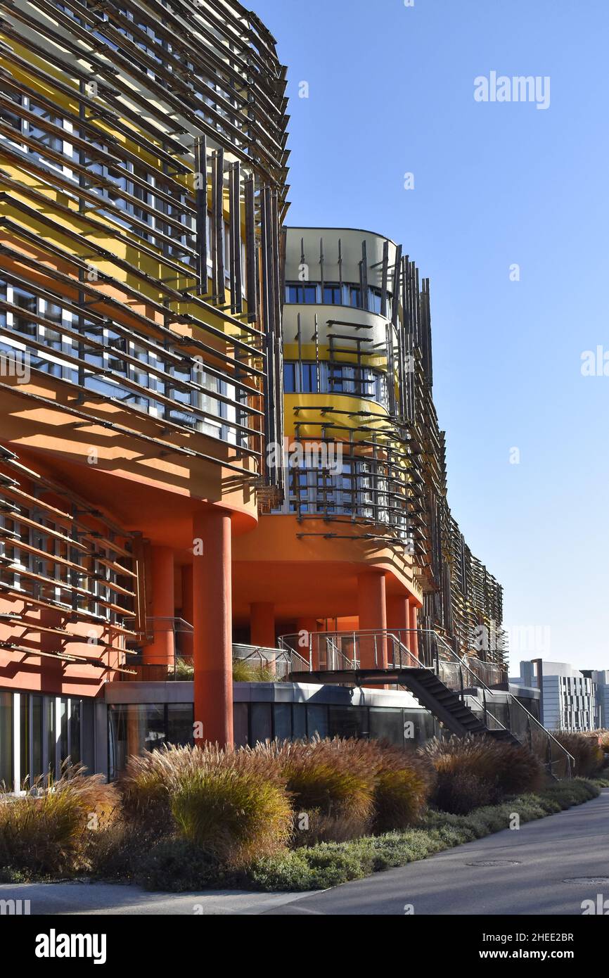 WU (Wirtschaftsuniversität Wien) University of Economics and Business ...