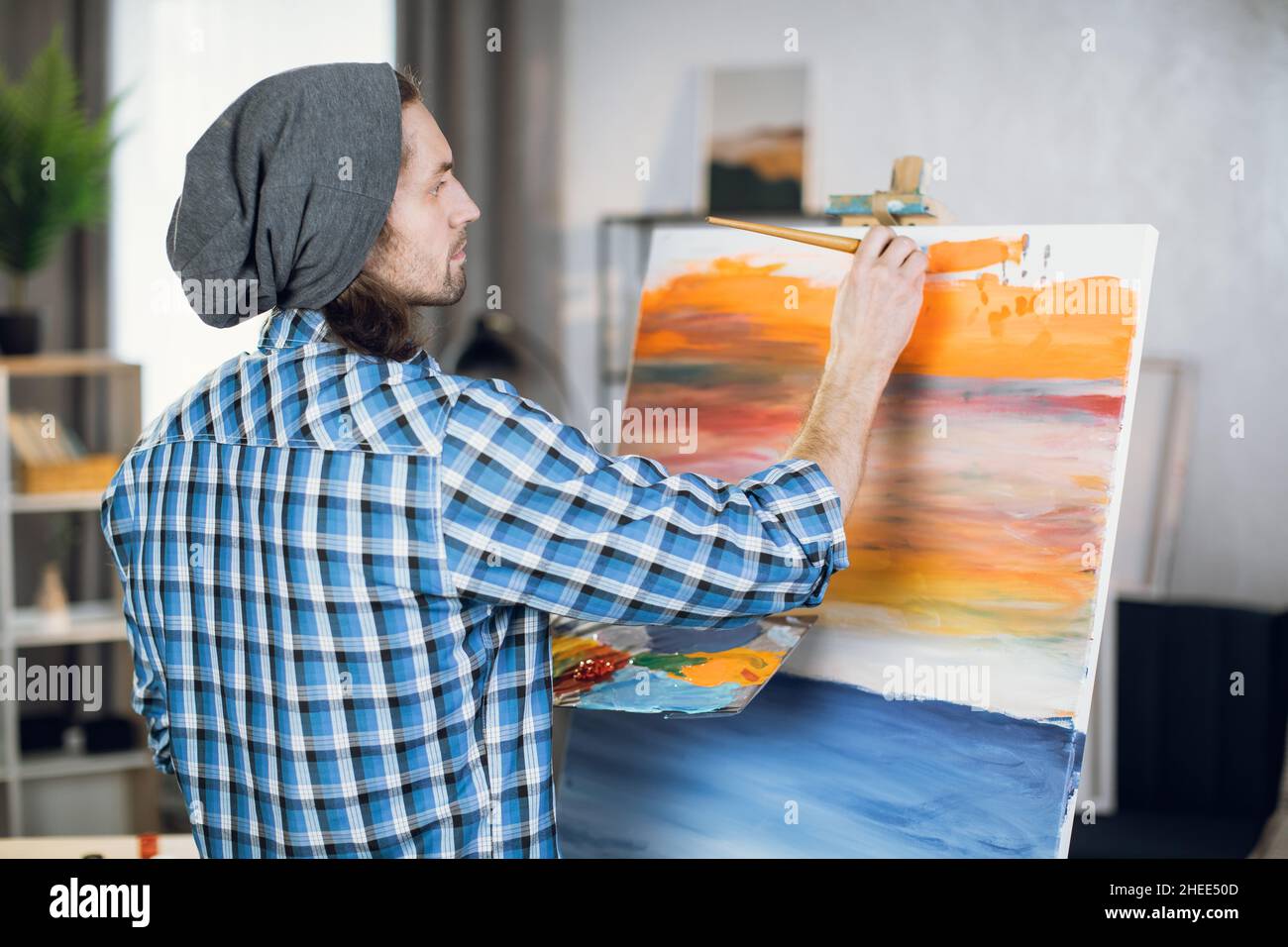 Standing art and craft skill painting pallet hi-res stock photography ...