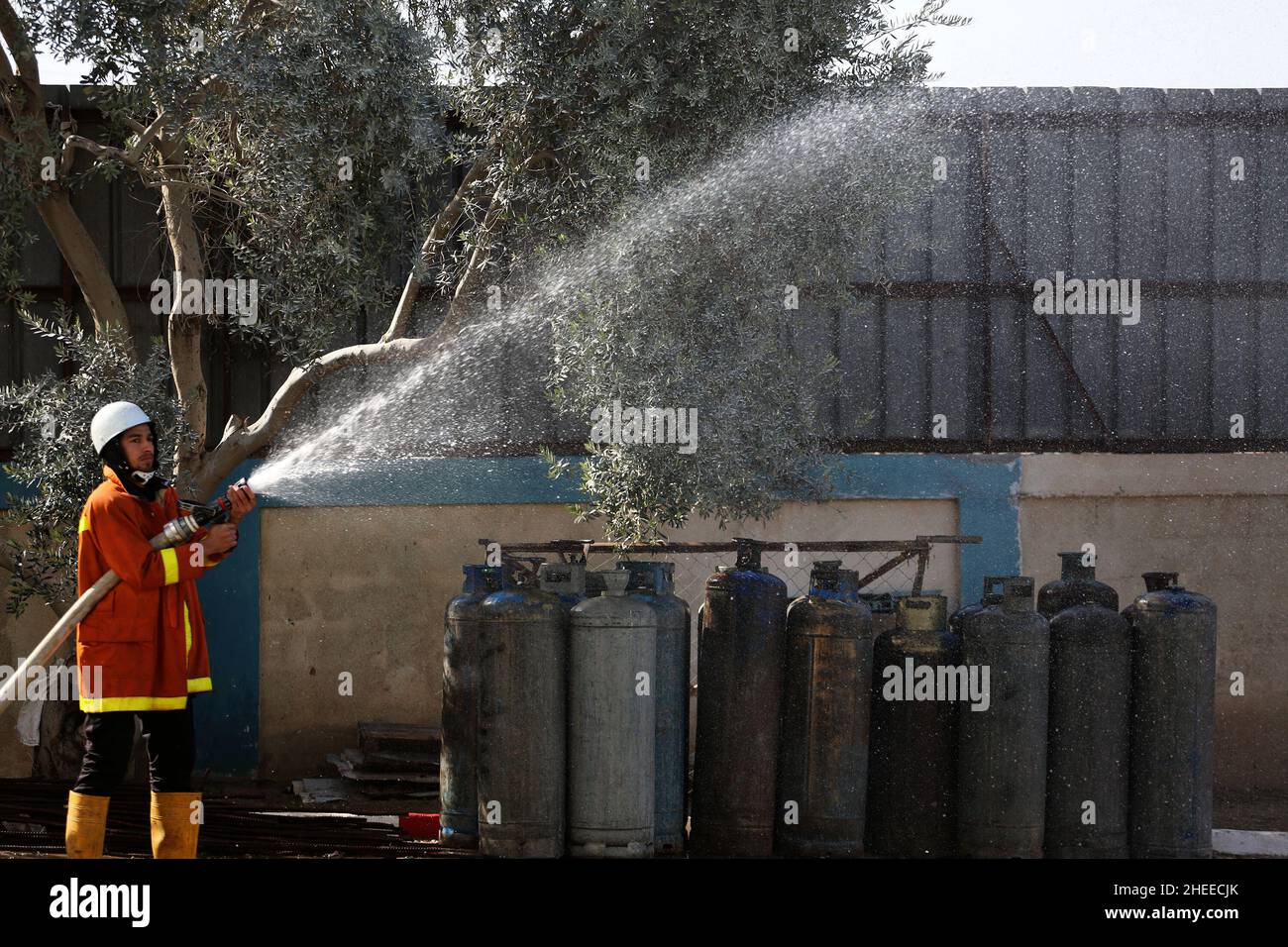 The Palestinian Civil Defense is conducting a field maneuver in ...