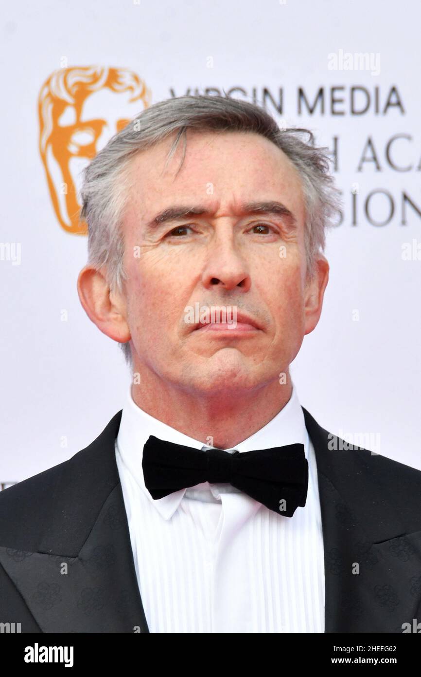 London - England - 20190512 Celebrities pose for pictures as they ...