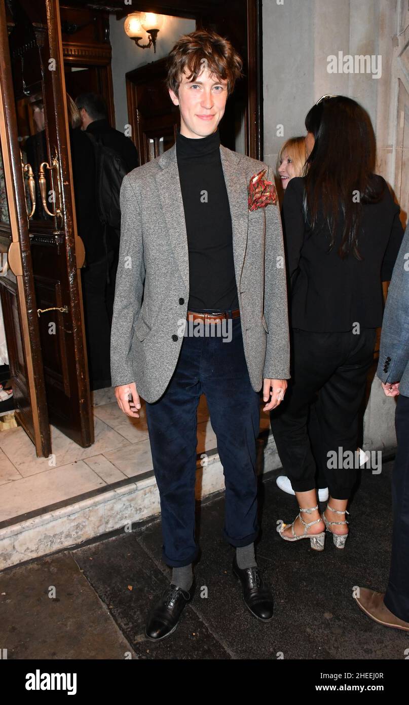 London - Britain - 20190828-Final ever run of Fleabagcritically ...