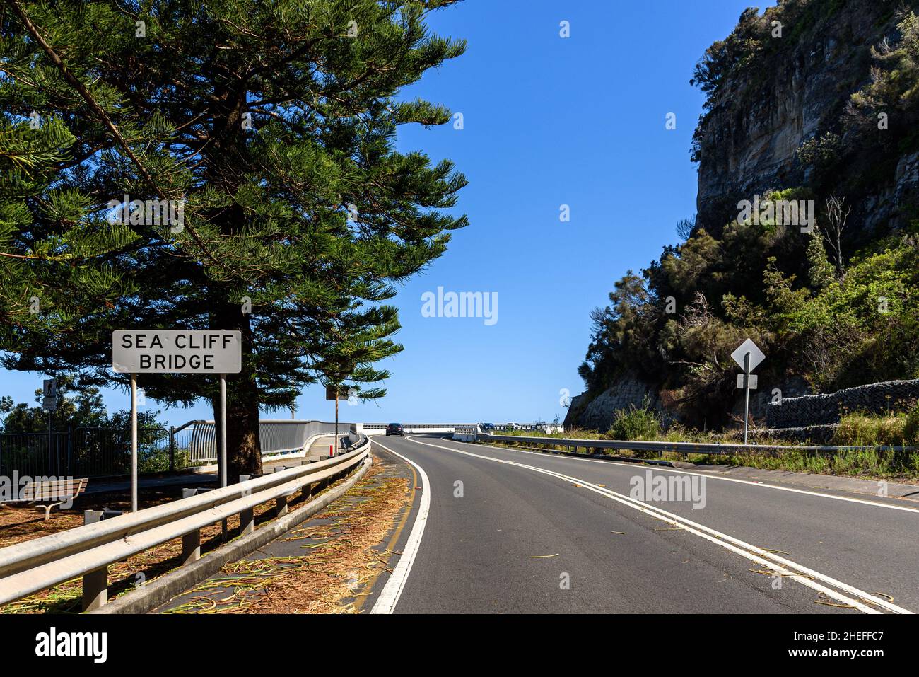 Sea cliff bridge hi-res stock photography and images - Alamy